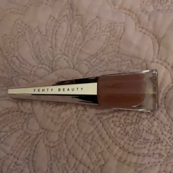 Fenty Beauty | Makeup | New Fenty Beauty Stunna Lip Paint In Uncuffed ...